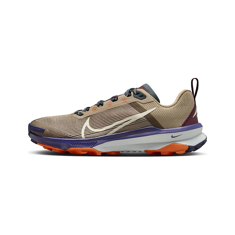 Nike Kiger 9 DR2694-200 ab 153,00